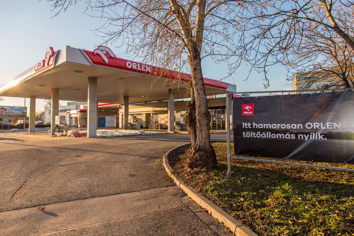 Az Orlen átvesz számos MOL benzinkutat - Debrecenben Hallottam