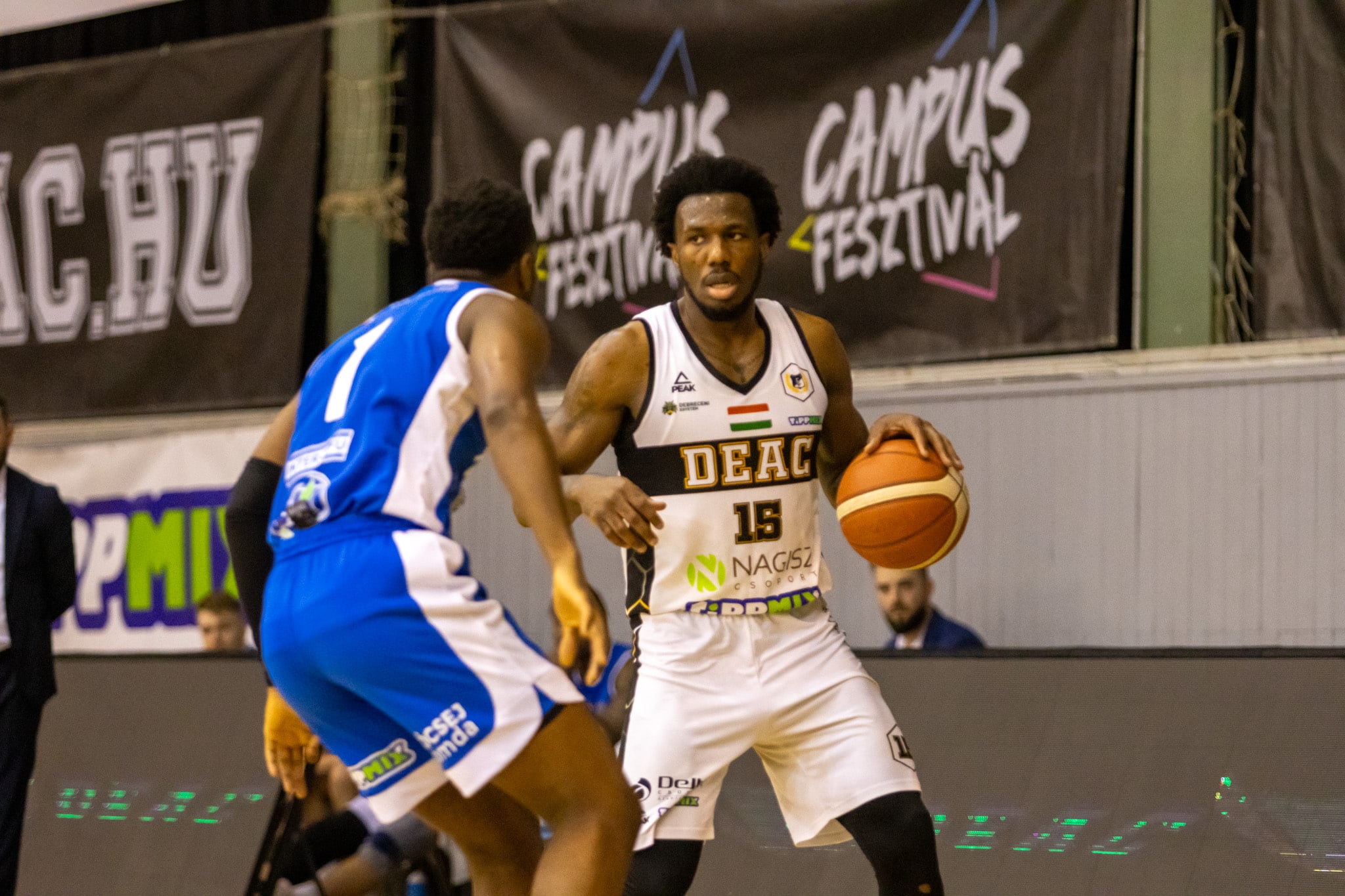 Hosszabbítás után egyenlítette ki a párharcot a DEAC - Debrecenben ...